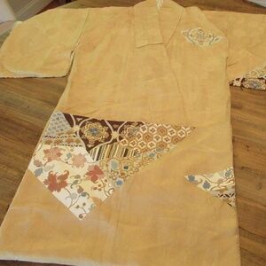 Japanese | Kimonos & Yukatas | Authentic Japanese Short Sleeve Kimono ...